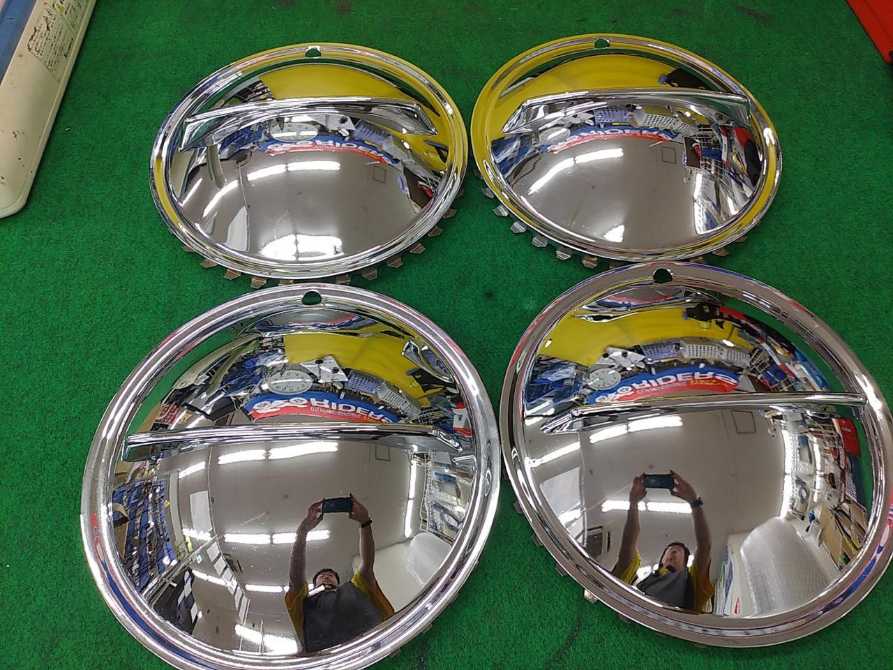 【MOON EYES】Hollywood Flipper | カー用品 タイヤホイール関連 その他ホイール関連を通販で購入する | 中古カー ...