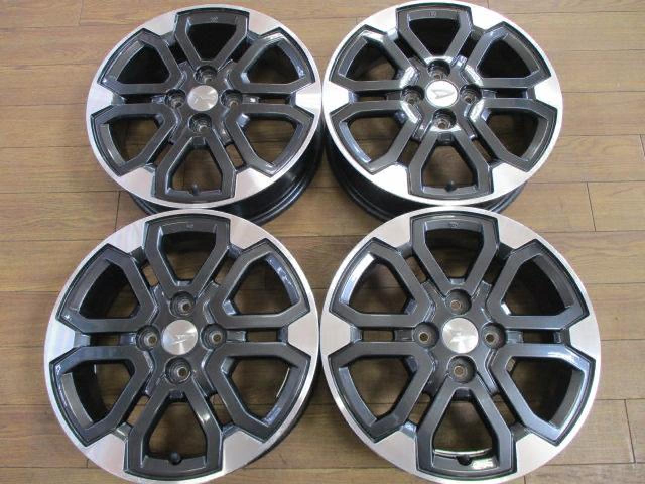 DAIHATSU ウェイク/LA700系純正ホイール | カー用品 アルミホイール 15インチホイールを通販で購入する | 中古カー＆バイク用品の販売ならアップガレージ