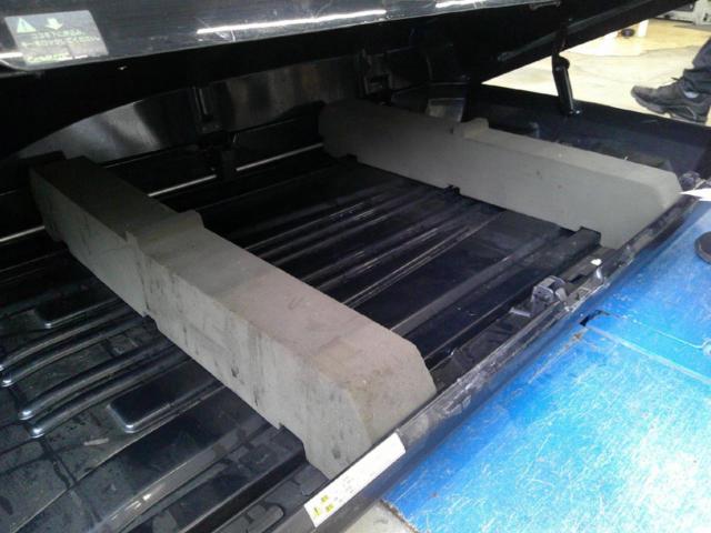 INNO BR440 ルーフボックス 両開きモデル | カー用品 キャリア ルーフBOXを通販で購入する | 中古カー＆バイク用品の販売ならアップガレージ