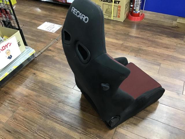RECARO SR-6 GK100S カムイ×グラスメッシュ生地 ブラック×レッド | カー用品 シート リクライニングシート(レカロ)を通販で購入する | 中古カー＆バイク用品の販売なら ...