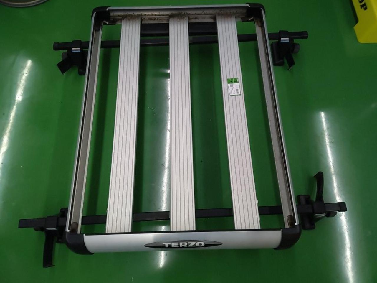 【TERZO】ルーフラック + ベースキャリア EF14 + キャリアバー + 取付金具 | 中古品 | アップガレージ 新潟燕三条店 | カー用品 キャリアを通販で購入する | 中古カー ...