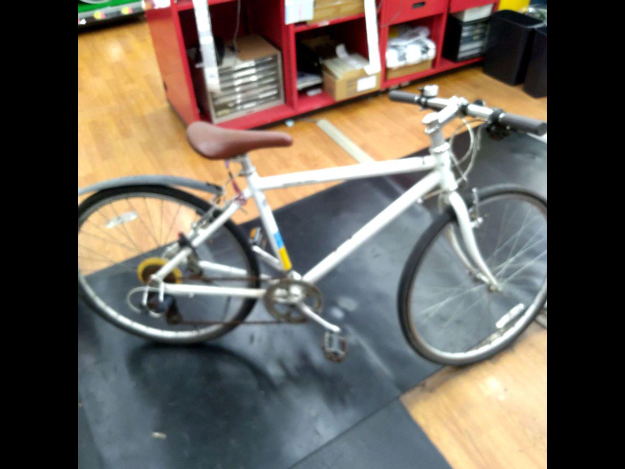 ASAHI WEEKEND BIKES 26インチ 外装7段変速 クロスバイク ホワイト | 自転車 スポーツ クロスバイクを通販で購入する ...