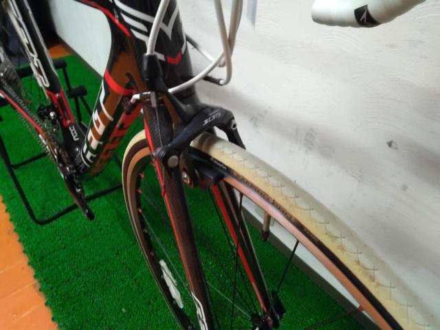 3大特価 FELT F5 2014年モデル 700×23C 2×10S カーボンフレームロードバイク カーボン色 | ロードバイクを通販で購入する | 中古自転車・自転車パーツを購入するなら ...