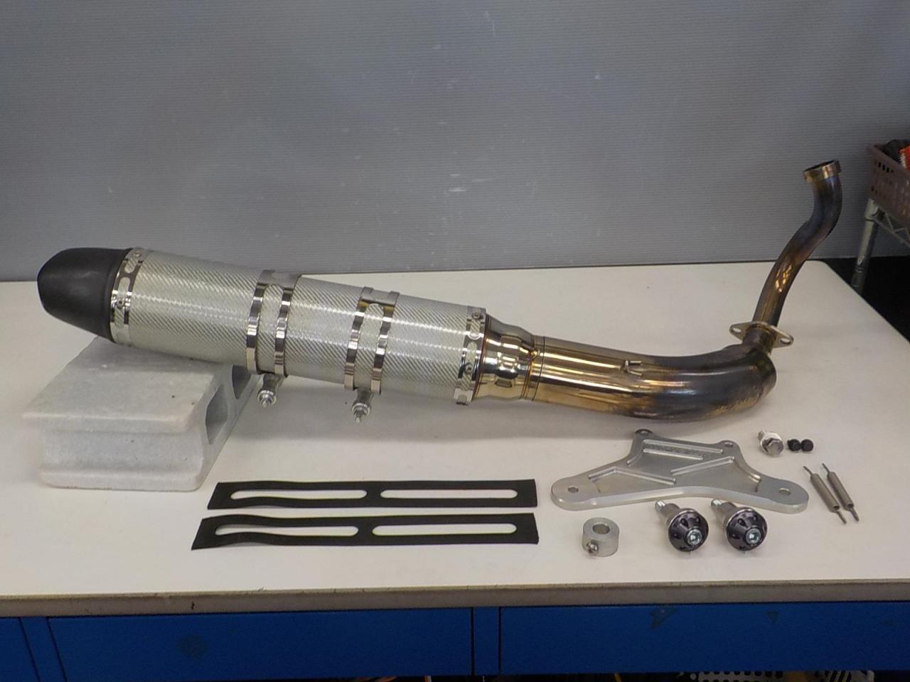 WirusWin フルエキマフラー 【フォルツァSI/MF12】 | 中古品 | アップガレージ 岡崎北店 | バイク用品 マフラー フルエキゾースト(二輪)を通販で購入する | 中古カー ...