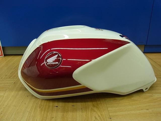 CB1300SF 純正 フューエルタンク 30thアニバーサリーモデル | 中古品 | アップガレージ ライダースナップス埼玉店 | バイク ...