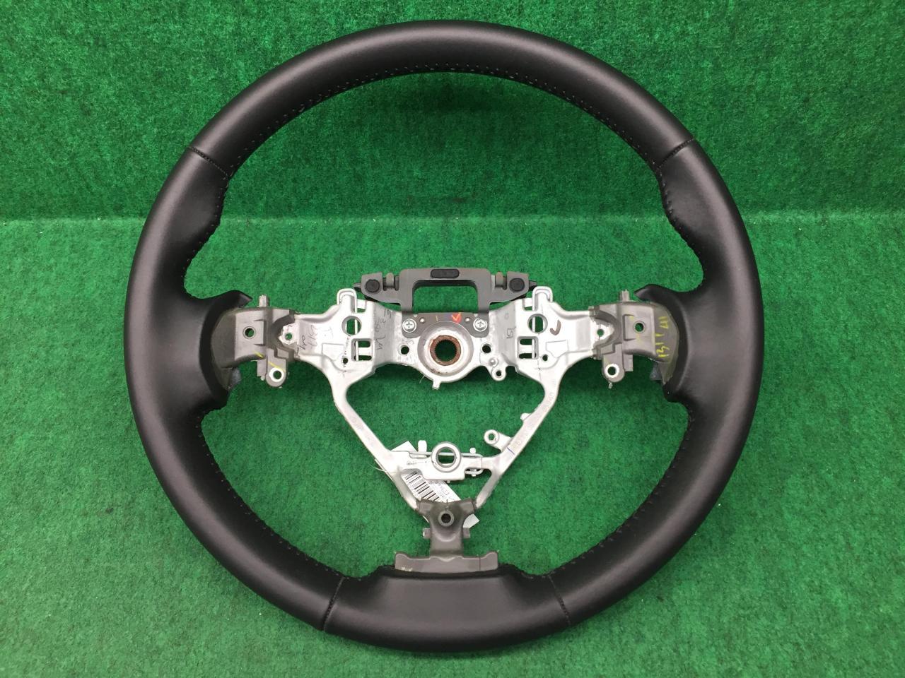 トヨタ 80系 ノア ヴォクシー エスクァイア 60系ハリアー 純正 レザー ステアリング ハンドル GS120-05940 | 中古品 | アップガレージ 仙台店 | カー用品 インテリア ...