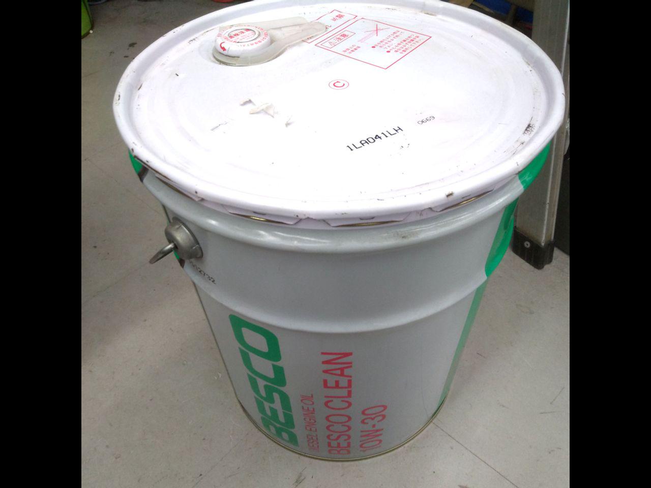イスズ純正 BESCO CLEAN(ベスコ クリーン) 10W-30 20L | 新古品 | アップガレージ 越谷店 | カー用品 ケミカル ...