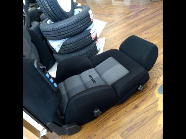 RECARO C CLASSIC C81 電動リクライニングシート☆当時物☆ | カー用品 シート リクライニングシート(レカロ)を通販で購入 ...