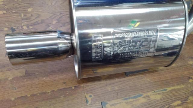 FUJITSUBO Legalis R【S2000/AP1･2】 | 中古品 | アップガレージ 練馬店 | カー用品 吸気・排気系 マフラー ...