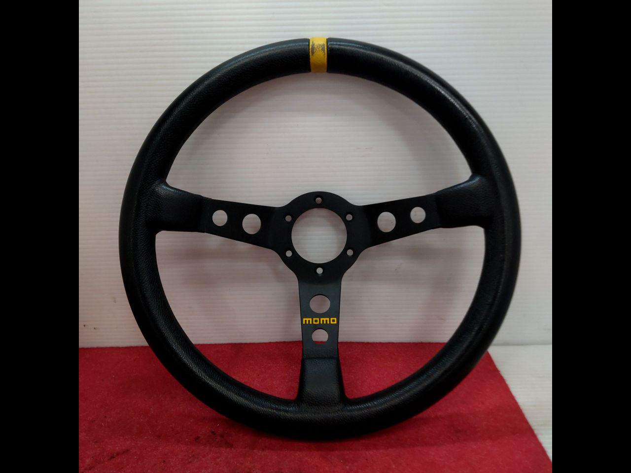 MOMO MOD.07(モデル07)【35Φ】 | カー用品 インテリア ステアリングを通販で購入する | 中古カー＆バイク用品の販売なら ...
