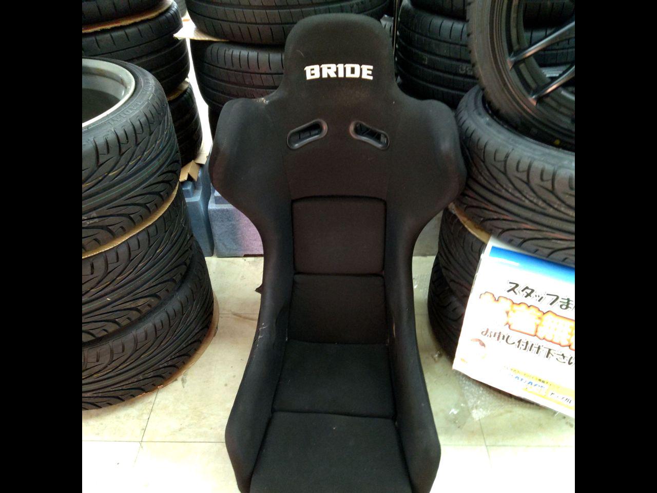 BRIDE MAXIS | 中古品 | アップガレージ 埼玉大宮店 | カー用品 シート フルバケットシート(ブリッド)を通販で購入する ...