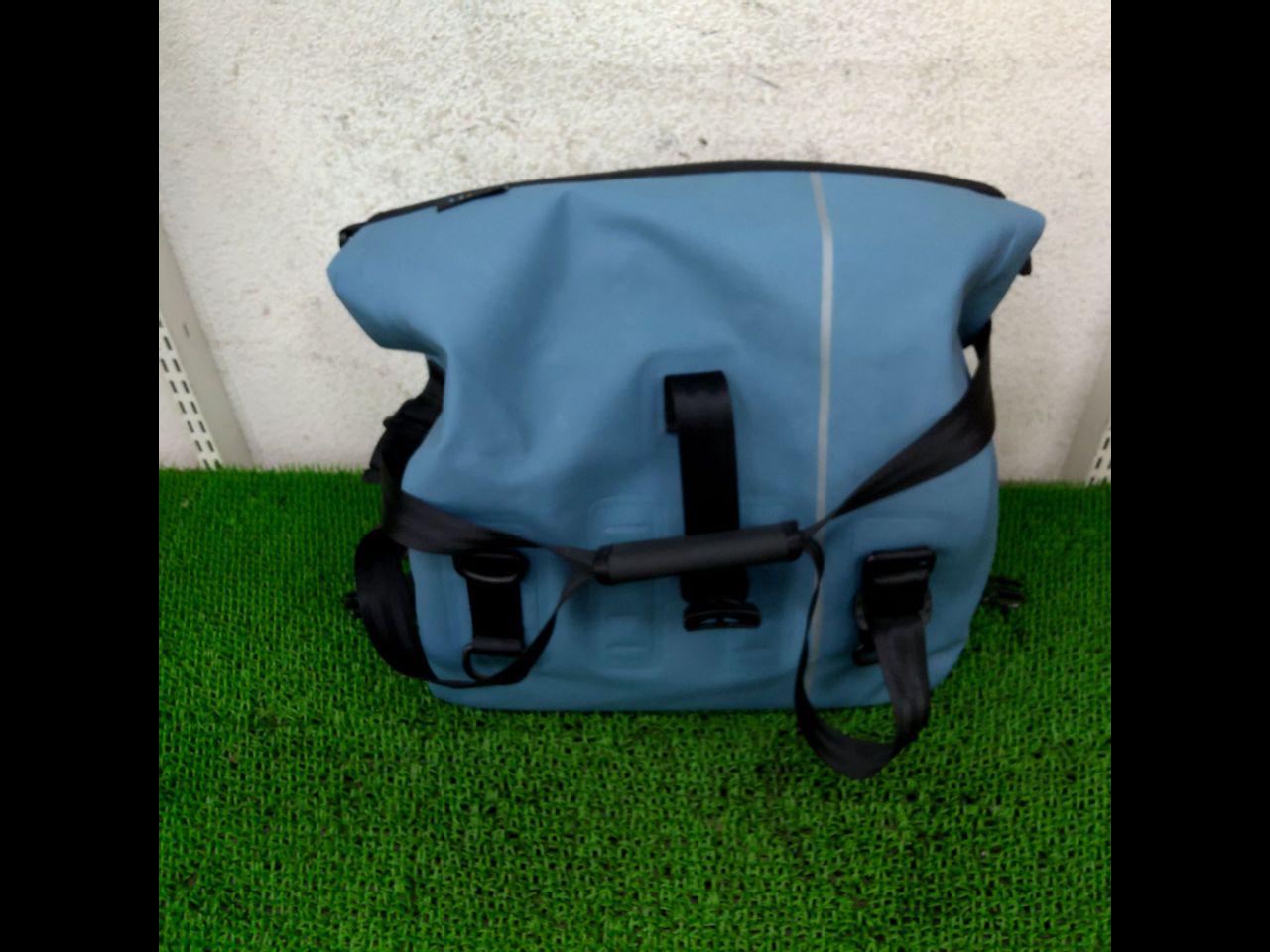 TTPL 防水 バッグ | バイク用品 ツーリング用品 バッグ(二輪)を通販で購入する | 中古カー＆バイク用品の販売ならアップガレージ