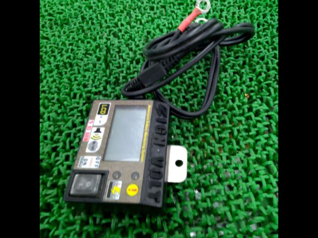 【REDBARON】レッドバロン サインボルト バッテリーチェッカー 汎用 12V | 中古品 | アップガレージ ライダース北戸田店 ...
