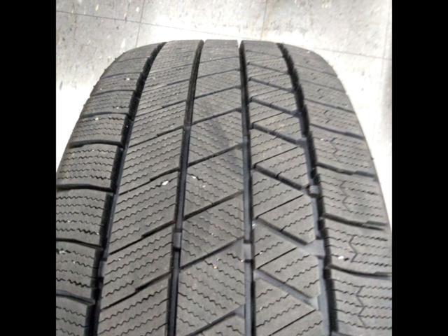 BRIDGESTONE BLIZZAK VRX3 | カー用品 スタッドレスタイヤ 18インチスタッドレスタイヤを通販で購入する | 中古カー＆バイク用品の販売ならアップガレージ