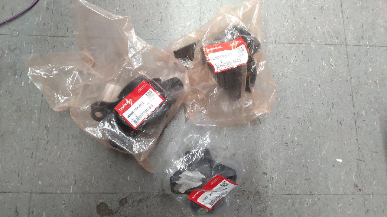 【ゼスト JE1】ホンダ純正(HONDA) エンジンマウント 3点セット | 新古品 | アップガレージ 旭川永山店 | カー用品 その他 ...