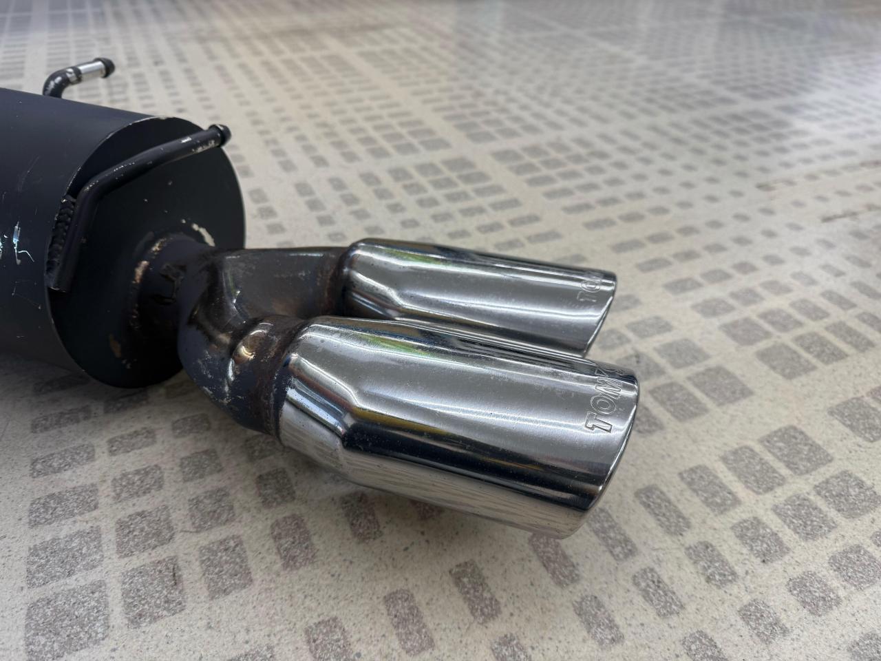 【アクア/NHP10/前期】TOM’Sキゾーストシステム･トムスバレル | 中古品 | アップガレージ 函館北斗店 | カー用品 吸気・排気系 マフラーを通販で購入する | 中古カー＆バイク用 ...