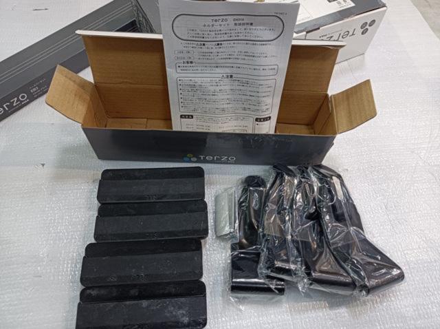 TERZO EF14+EB3+EH318 キャリアベースセット | 新古品 | アップガレージ 高松店 | カー用品 キャリアを通販で購入する | 中古カー＆バイク用品の販売ならアップガレージ
