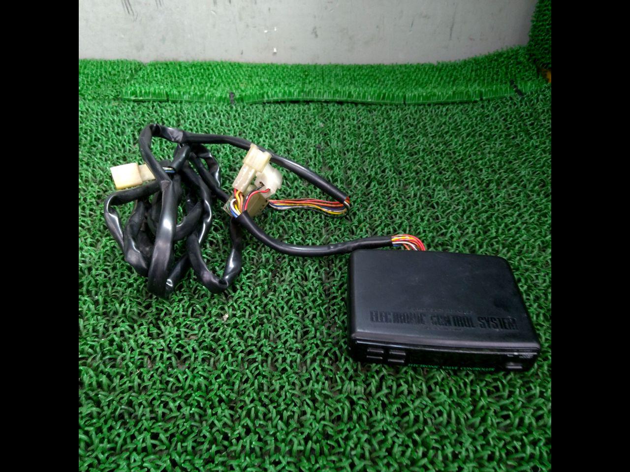 【HKS】EVC 2 | カー用品 電装系 ブーストコントローラーを通販で購入する | 中古カー＆バイク用品の販売ならアップガレージ