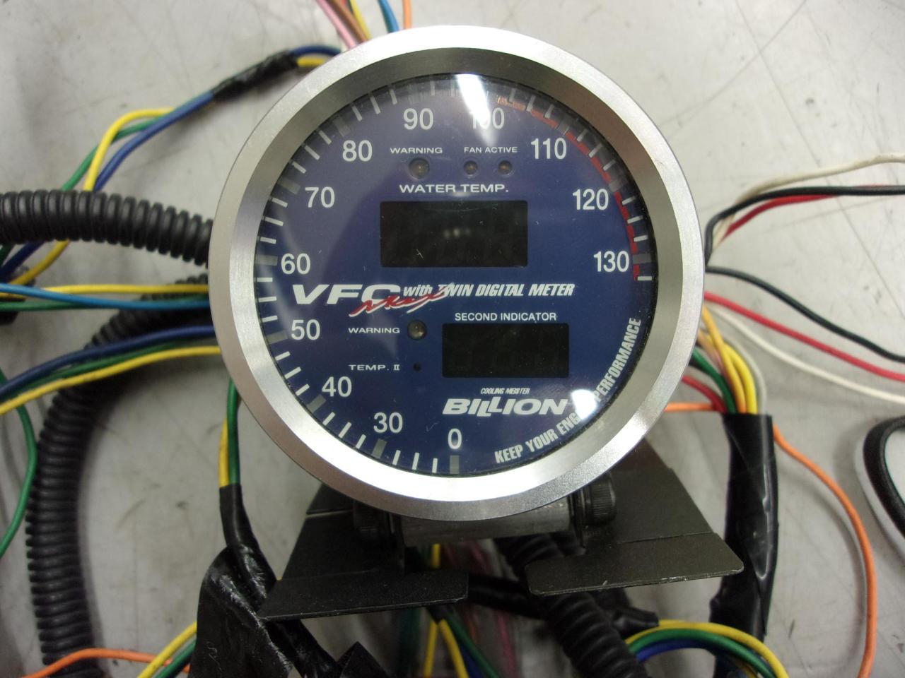 【BILLION】VFC MAX | 中古品 | アップガレージ 熊本店 | カー用品 メーター系 メーターを通販で購入する | 中古カー＆バイク用品の販売ならアップガレージ