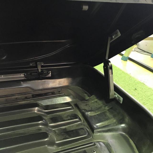 HillStone ee325 ルーフボックス ブラック 143x77x35 | カー用品 キャリア ルーフBOXを通販で購入する | 中古 ...