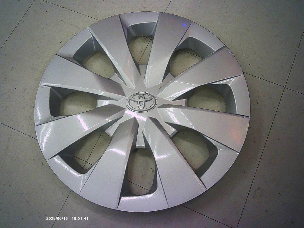 トヨタ純正(TOYOTA) カローラスポーツ純正ホイールキャップ (42602-12840) 1枚 | 中古品 | アップガレージ 宮崎北店 ...