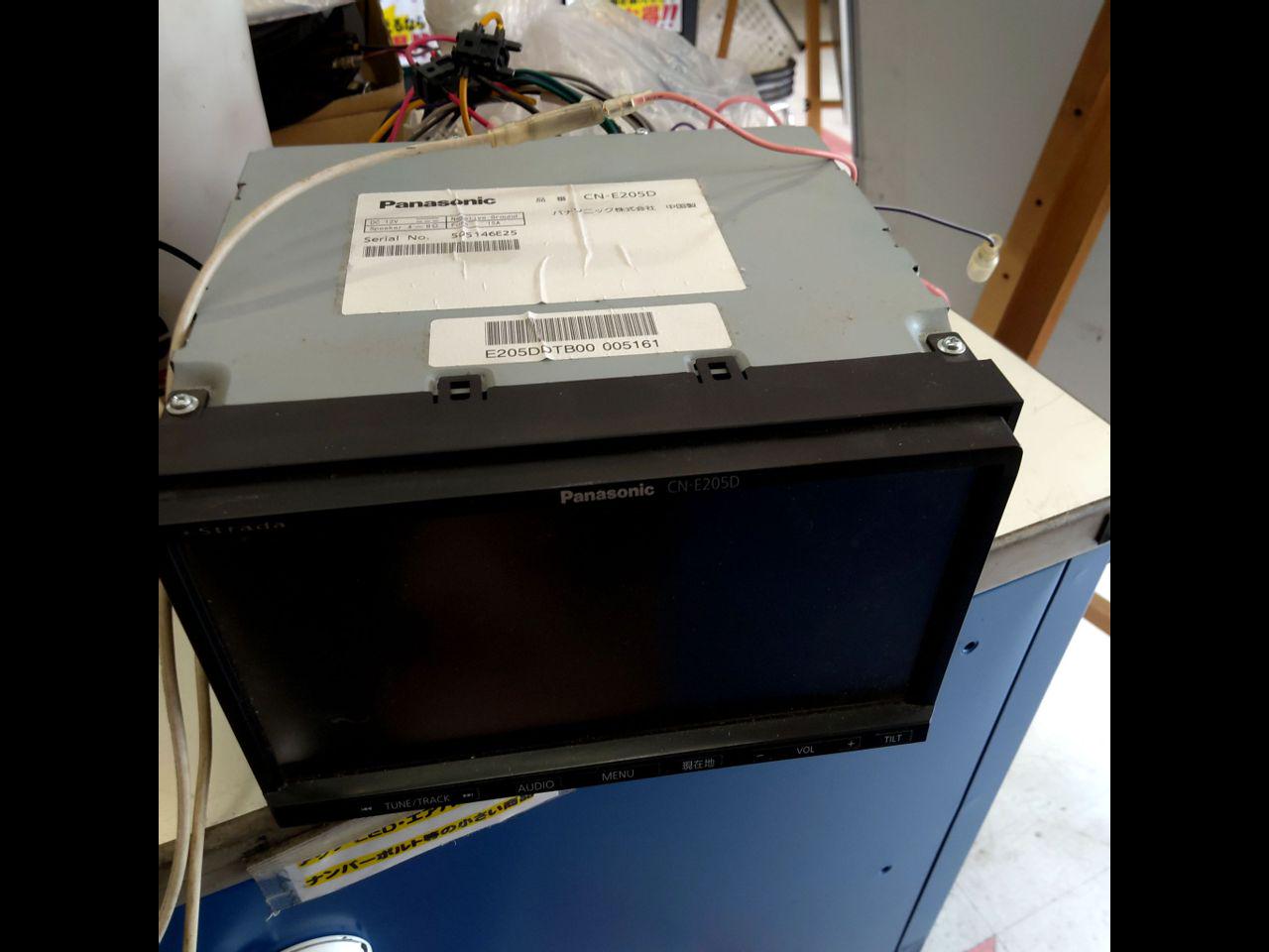 【Panasonic】CN-E205D | カー用品 カーナビ(非地デジ） AV一体メモリーナビ（非地デジ）を通販で購入する | 中古カー＆バイク用品の販売ならアップガレージ