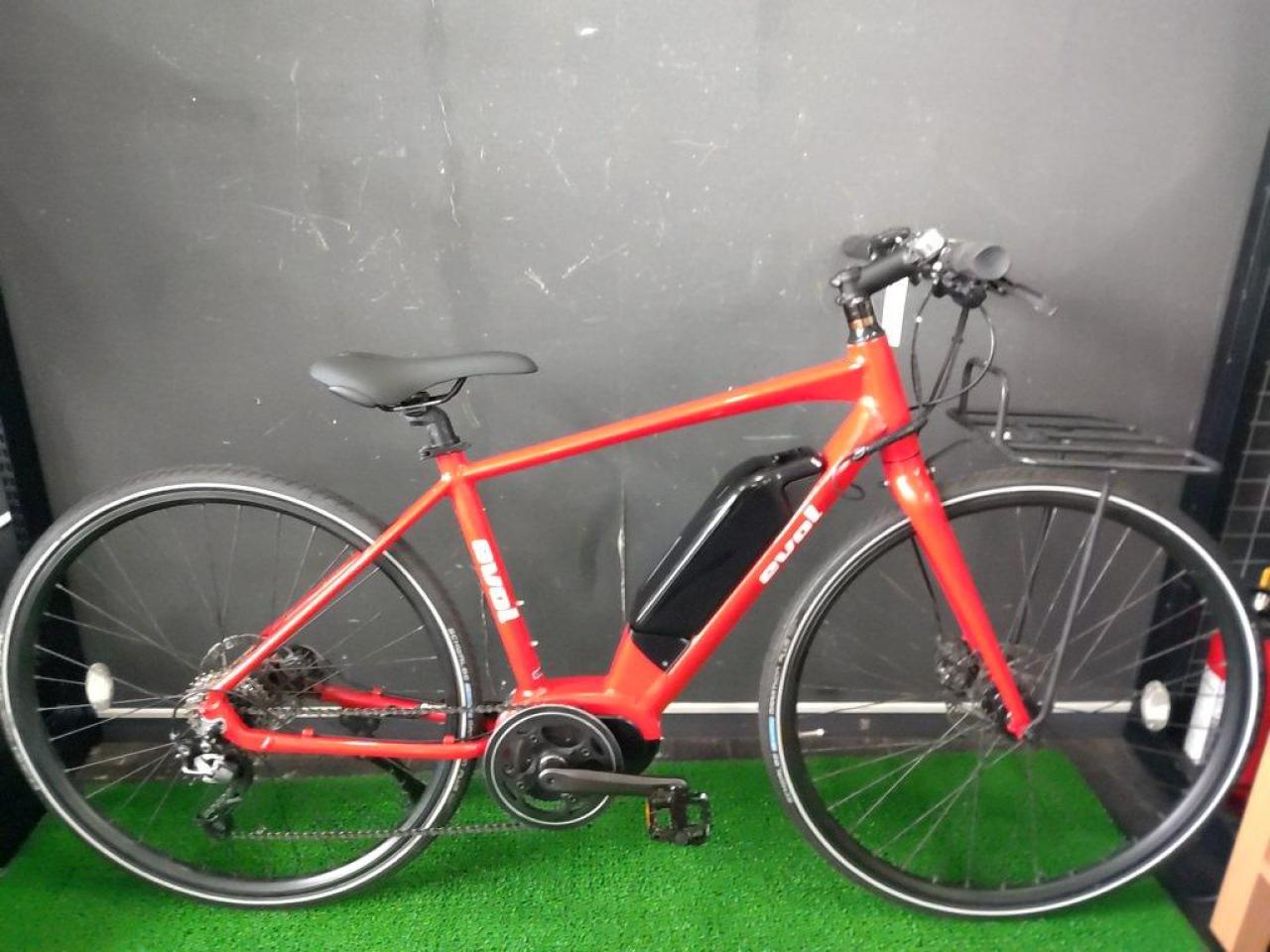 1大特価 ASAHI CYCLE EAC700 evol C700 700c 10.4Ah 外装9段変速 電動アシスト付き自転車 クロスバイク レッド | 電動アシスト自転車を通販で購入する ...