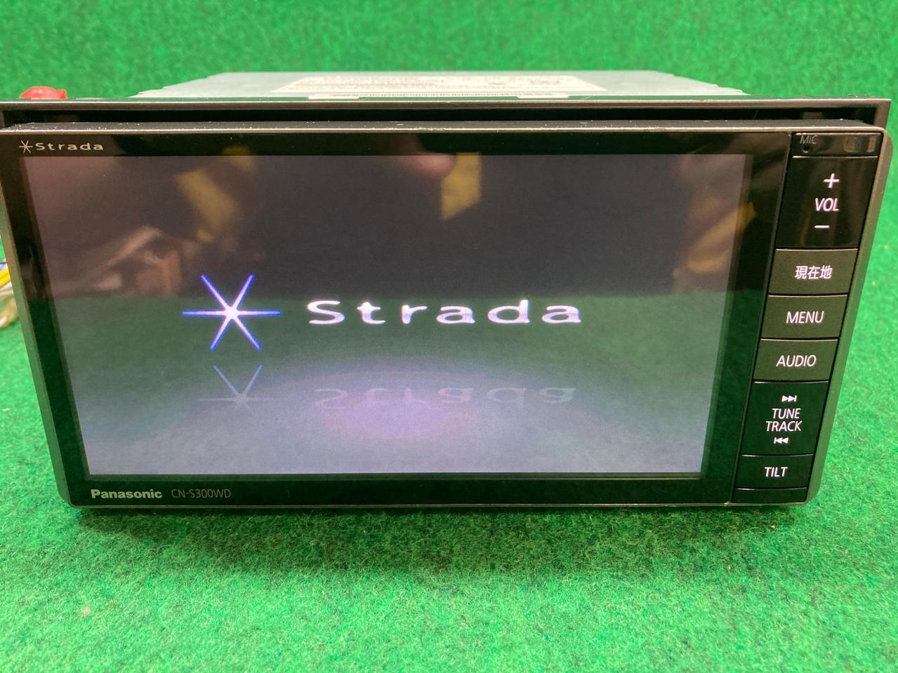 Panasonic Strada CN-S300WD【7V型200mmワイド メモリーナビ フルセグ/DVD/CD/Bluetoothオーディオ/SD/チューナー 2011年モデル】 | カー ...