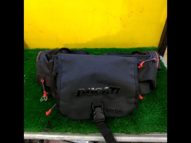 DUCATI Redline P1 Waist Pouch | 中古品 | アップガレージ 千葉中央店 | バイク用品 ツーリング用品 バッグ ...