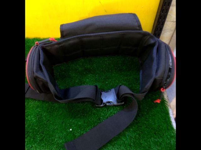 DUCATI Redline P1 Waist Pouch | 中古品 | アップガレージ 千葉中央店 | バイク用品 ツーリング用品 バッグ ...