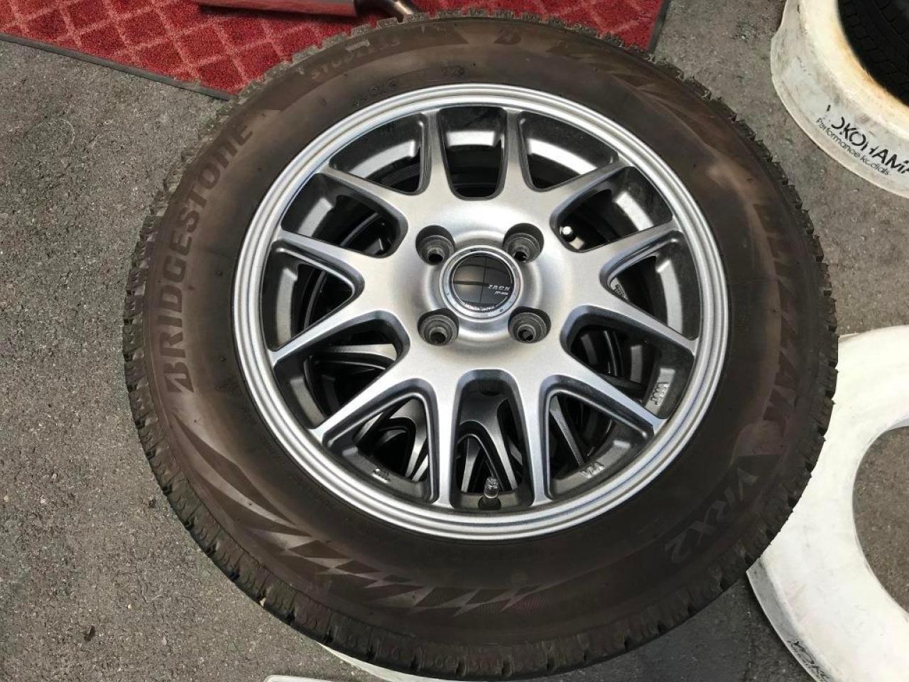 ZACK JP205 ・ BRIDGESTON BLIZZAK VRX2 4/4 | 中古品 | アップガレージ 岐阜店 | カー用品 スタッドレスタイヤホイールセット 14インチスタッドレス ...