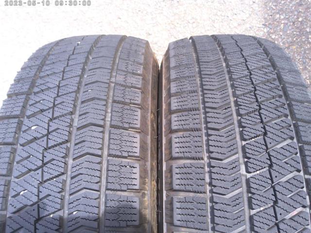 BRIDGESTONE BLIZZAK VRX2 185/65-15 4本セット Y07354 | 中古品 | アップガレージ 郡山店 | カー用品 スタッドレスタイヤ 15インチスタッドレス ...