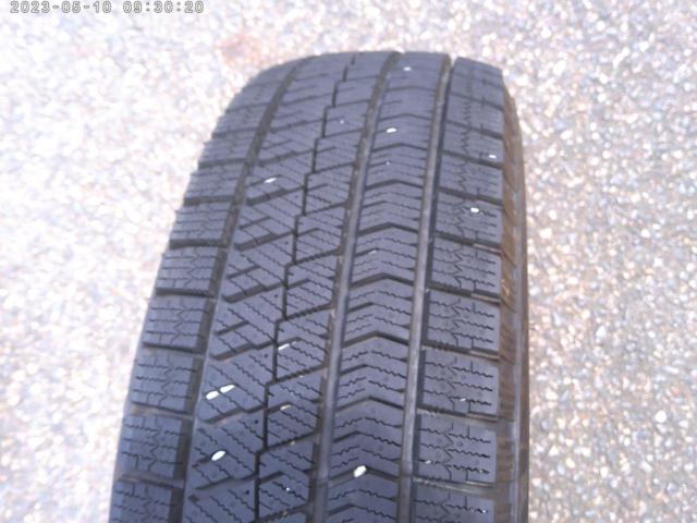 BRIDGESTONE BLIZZAK VRX2 185/65-15 4本セット Y07354 | 中古品 | アップガレージ 郡山店 | カー用品 スタッドレスタイヤ 15インチスタッドレス ...