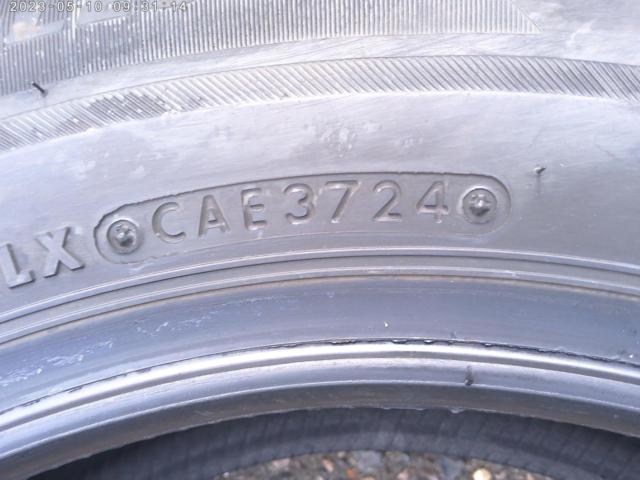 BRIDGESTONE BLIZZAK VRX2 185/65-15 4本セット Y07354 | 中古品 | アップガレージ 郡山店 | カー用品 スタッドレスタイヤ 15インチスタッドレス ...