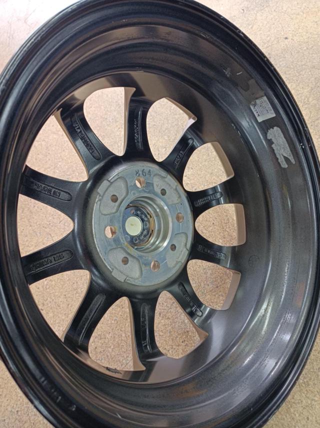 YOKOHAMA STANDARD WHEEL LAYCEA NX | 中古品 | アップガレージ 松山店 | カー用品 アルミホイール 14 ...