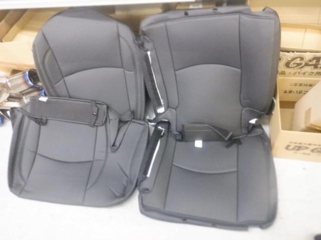 【Clazzio】シートカバー ES-6310 | 新古品 | アップガレージ 京都八幡店 | カー用品 インテリア シートカバーを通販で購入 ...