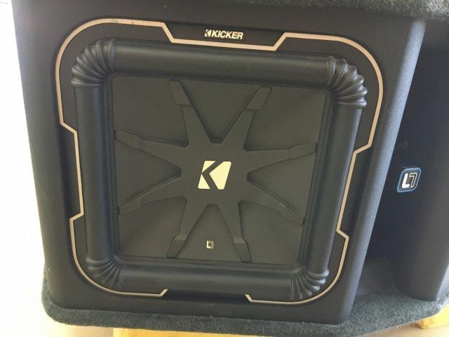 KICKER キッカー DL7122 L7ウーハー専用設計ウーハーBOX ウーファースピーカー付 | 中古品 | アップガレージ 富山魚津店 ...