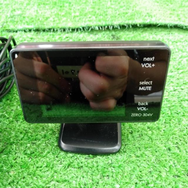 COMTEC ZERO 304V | 中古品 | アップガレージ 札幌東雁来店 | カー用品 電装系 レーダー探知機を通販で購入する | 中古カー＆バイク用品の販売ならアップガレージ