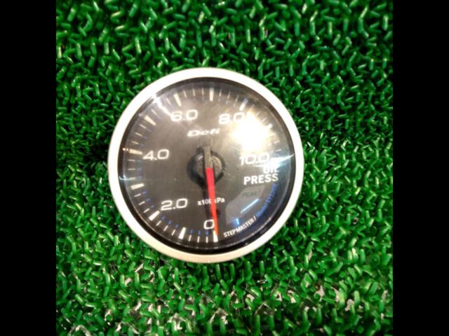 Defi (デフィ)Defi-Link Meter 油圧計 | カー用品 メーター系 メーターを通販で購入する | 中古カー＆バイク用品の販売 ...