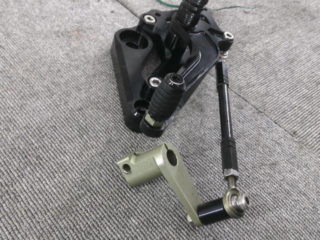 モンキー125 JB03 OVER RACING BACK-STEP 4ポジション ブラック51-013-01B 定価税抜67000円 ...