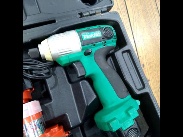 makita M693D 充電式インパクトドライバー | 中古品 | アップガレージ 千葉八千代店 | 総合リユース ドリル、ドライバ インパクトドライバを通販で購入する | 中古カー＆バイク ...