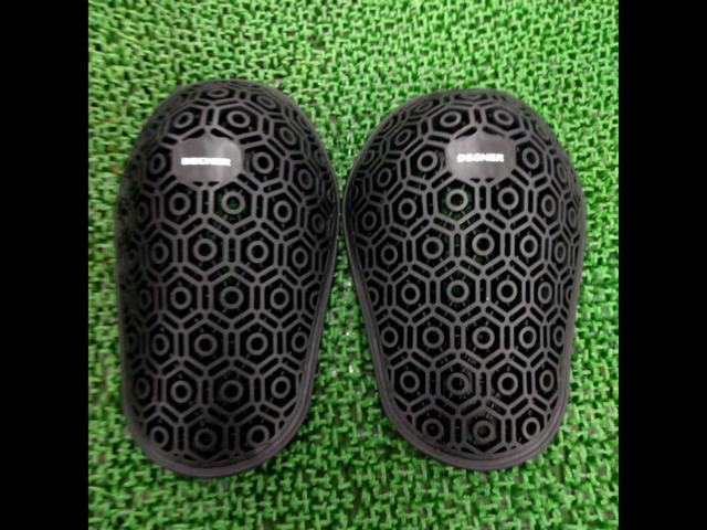 【DEGNER】PS-15 エアスルーマルチプロテクター 左右セット | 中古品 | アップガレージ ライダース北戸田店 | バイク用品 プロテクター プロテクター(二輪)を通販で購入する ...