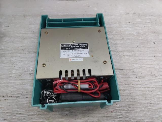 【WG】cellstar バッテリーチャージャー SS-3 | 中古品 | アップガレージ 大阪門真店 | 総合リユース 自動車整備工具 その他を通販で購入する | 中古カー＆バイク用品の販売 ...