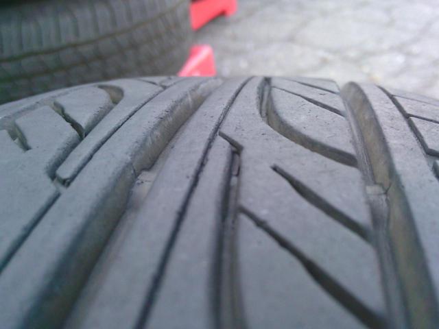 BADX(バドックス) S-HOLD(エスホールド) S-HOLD S-5V + GOODYEAR(グッドイヤー) EAGLE LS2000 HybridⅡ | カー用品 タイヤホイールセット ...