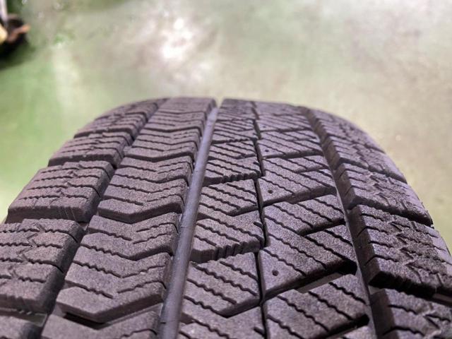 YOKOHAMA STANDARD WHEEL GRASS + BRIDGESTONE(ブリヂストン) BLIZZAK VRX2 175/60R16 クロスビー/イグニス/IQ など | 中古 ...