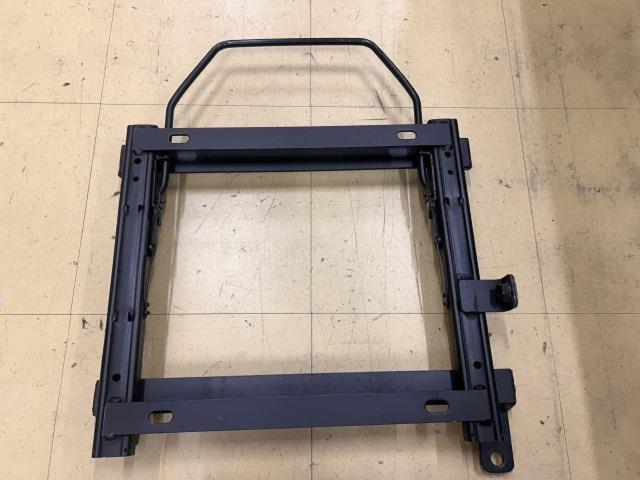 JURAN シートレール 助手席 (LH) H036 【シビック (EK系)】 | 中古品 | アップガレージ 川越インター店 | カー用品 シート シートレール(その他)を通販で購入する ...