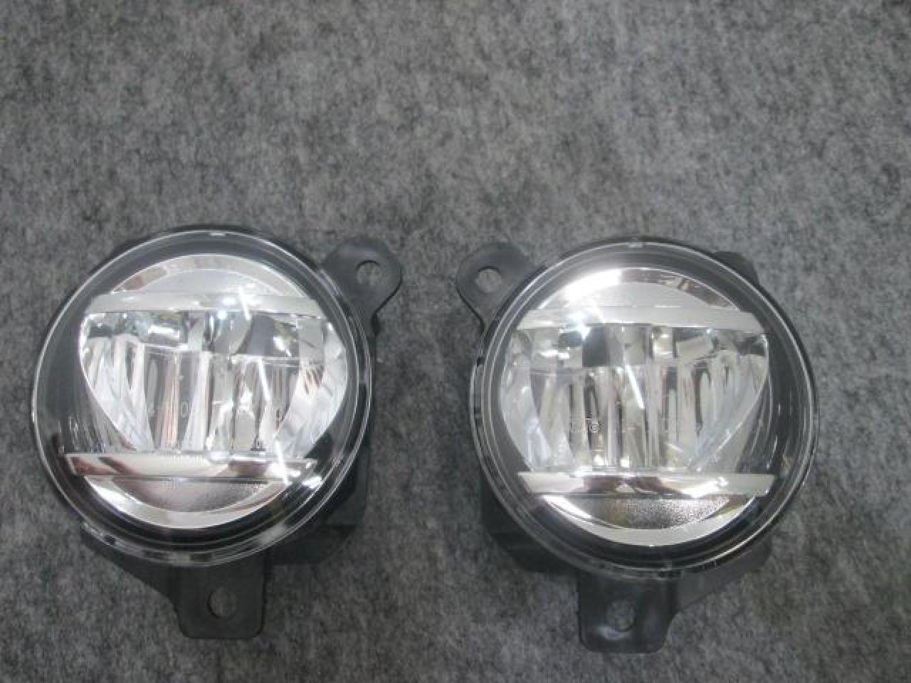 【TOYOTA/スバル純正】 純正フォグランプ 左右セット 86 ZN6 後期 | 中古品 | アップガレージ 宮崎北店 | カー用品 電装系 ...