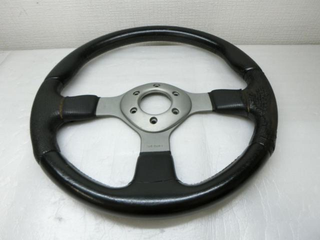 わけあり現状販売 ※ MOMO FIGHTER 350mm | わけあり | アップガレージ R1蟹江店 | カー用品 インテリア ...
