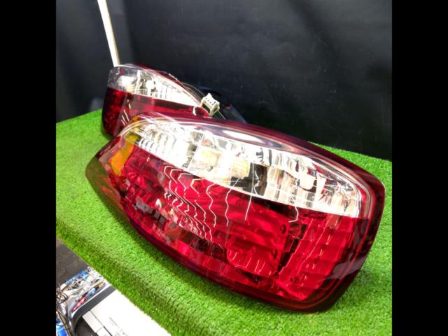 JUNYAN 紅白LEDテールレンズ 左右セット S15 シルビア | 中古品 | アップガレージ 横浜戸塚店 | カー用品 ボディパーツ テールレンズを通販で購入する | 中古カー＆バイク用 ...