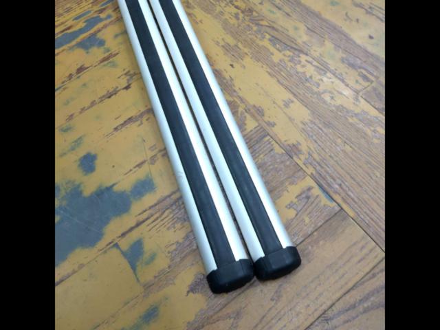 THULE 862 アルミエアロバー | 中古品 | アップガレージ 練馬店 | カー用品 キャリアを通販で購入する | 中古カー＆バイク用品 ...